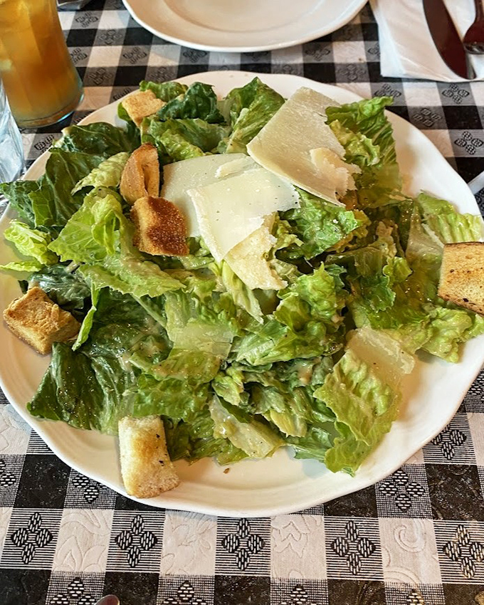 A Caesar salad that Julius himself would approve of, anchovies and all, no compromises here.