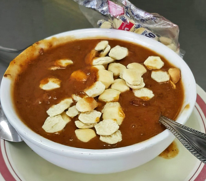 Hillbilly Chili: where crackers float like tiny life rafts in a sea of savory goodness. Spoons were invented for moments like this.