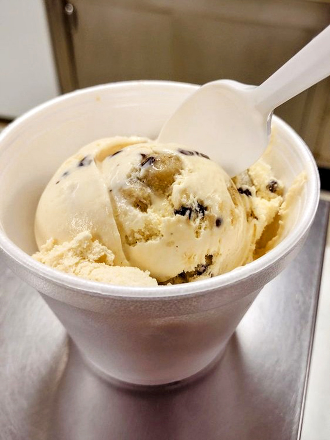 Cookie dough ice cream that makes you question why you ever bothered baking cookies in the first place. Raw dough without salmonella risk? That's the dream.
