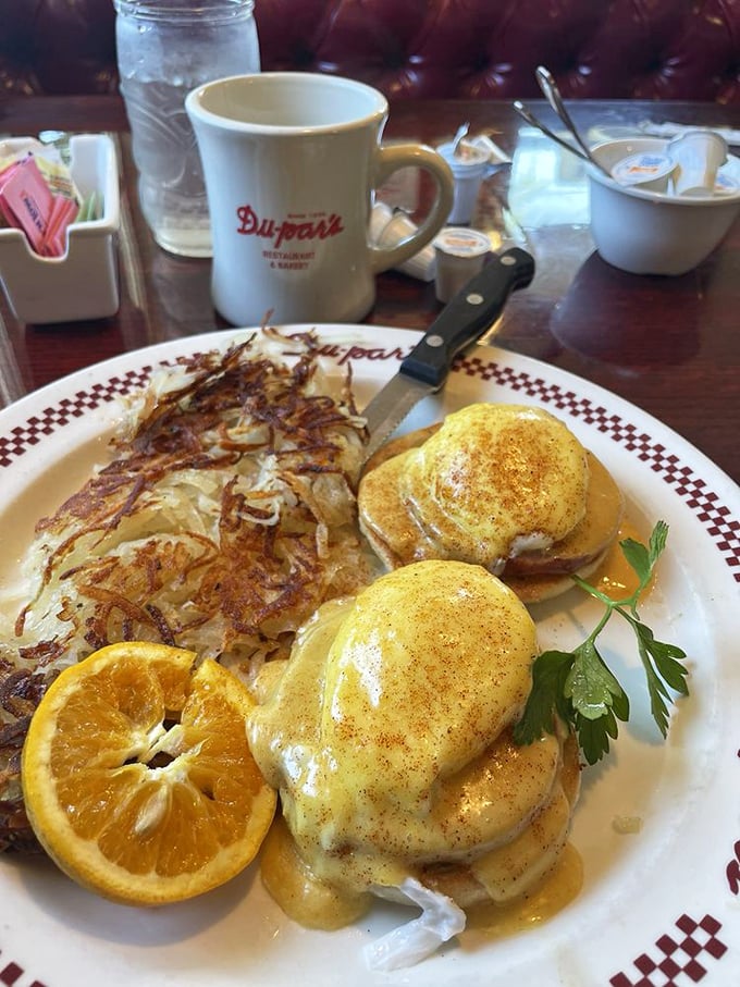 Eggs Benedict: where hollandaise meets hash browns in a breakfast romance that's lasted longer than most Hollywood marriages.