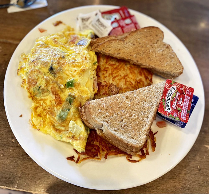 Breakfast traditionalists rejoice! This garden omelet with perfectly toasted rye proves Wally doesn't just excel at the sweet stuff.