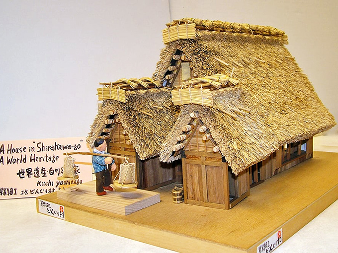 This traditional Japanese farmhouse proves that miniature artistry transcends cultures—it's like a tiny time machine to rural Shirakawa-go.