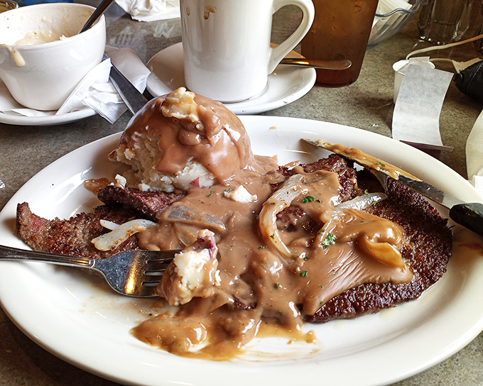 Hot roast beef that doesn't just melt in your mouth&mdash;it practically signs a lease. That gravy deserves its own fan club.