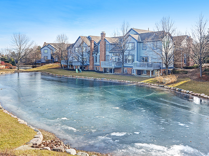 Waterfront living, Hinsdale-style. These homes don't just have curb appeal&mdash;they've got pond panache that would make HGTV producers weep with joy.