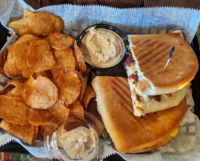 A patty melt that understands comfort food isn't just about taste&mdash;it's about healing your soul one perfectly grilled bite at a time.