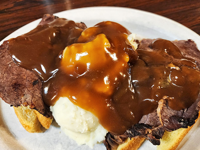 Roast beef that doesn't need fancy presentation because it's too busy being delicious. Comfort food that hugs you from the inside.