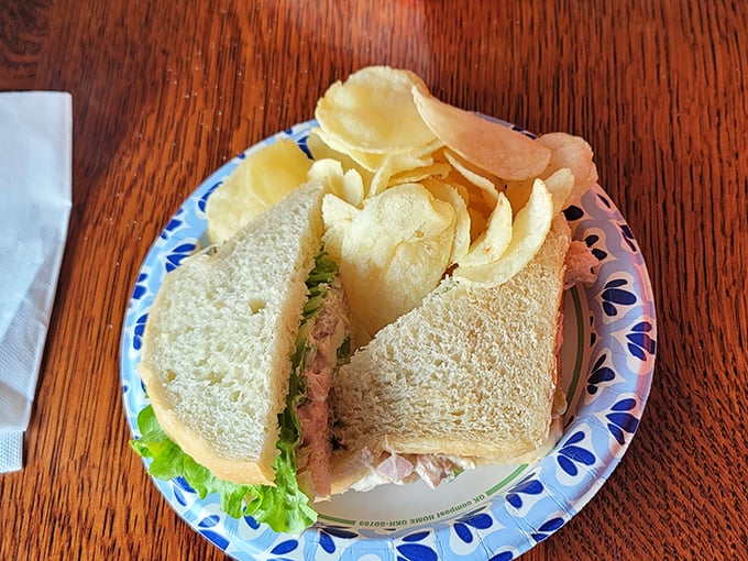 This sandwich looks like it was assembled by someone who takes structural engineering very seriously.