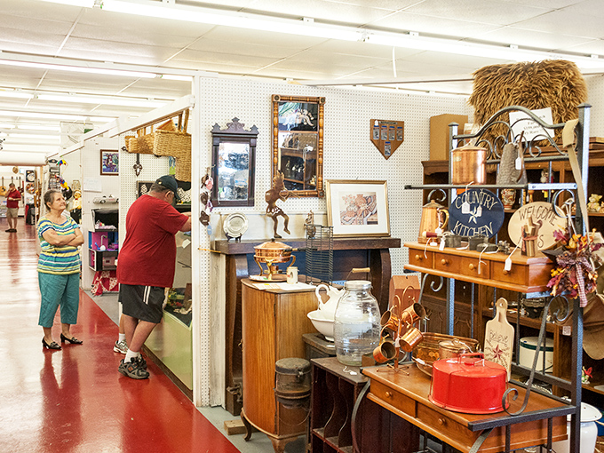 Treasure hunting is a social sport at Springboro. The thrill of the find is only matched by sharing your discovery with fellow bargain archaeologists.