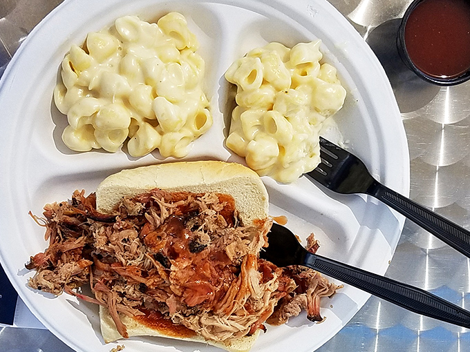 Mac and cheese that actually looks like real food, not some day-glo science experiment. Comfort food that actually provides comfort.