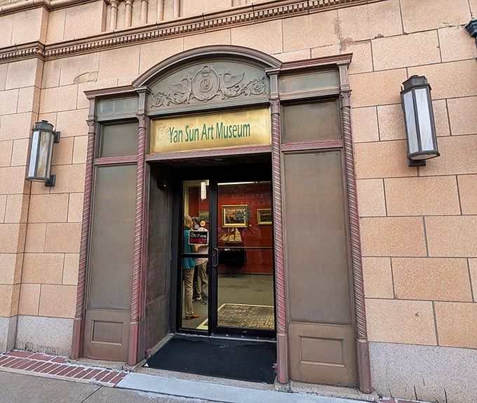 Where contemporary art meets small-town charm, proving culture doesn't require a trust fund to enjoy.