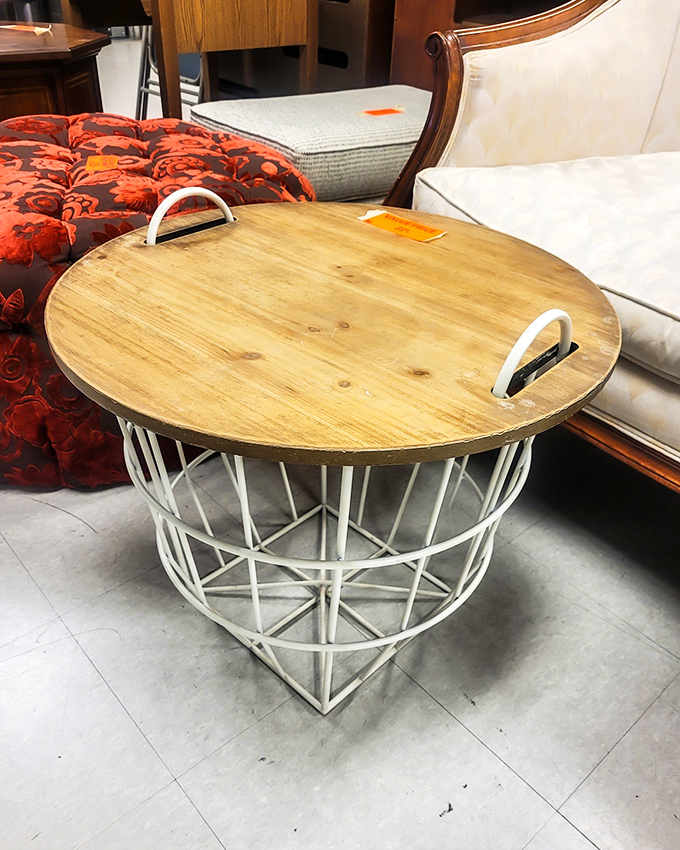 Rustic meets modern in this clever basket-base coffee table. Perfect for the person whose style says "farmhouse chic" on a ramen budget.