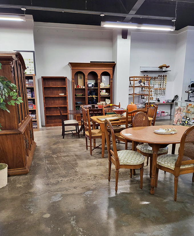 Dining sets with stories to tell, where your next dinner party conversation piece is just waiting for you to take it home.