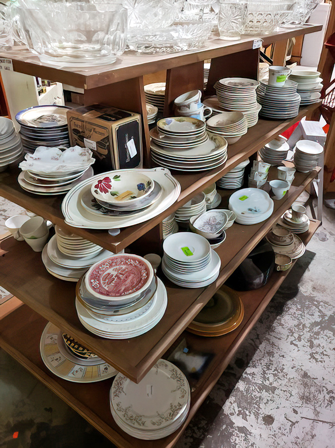 Dish paradise! From grandma-chic florals to restaurant-grade white plates, this is where mismatched becomes a deliberate design choice.