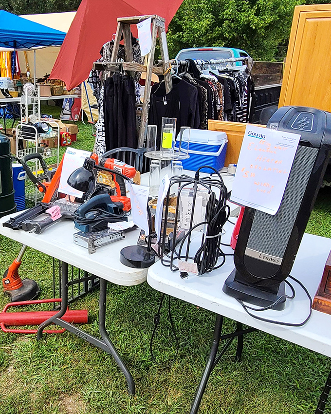 The gadget graveyard where electronics find new life! From power tools to tower fans, yesterday's technology awaits its resurrection in a bargain hunter's home.