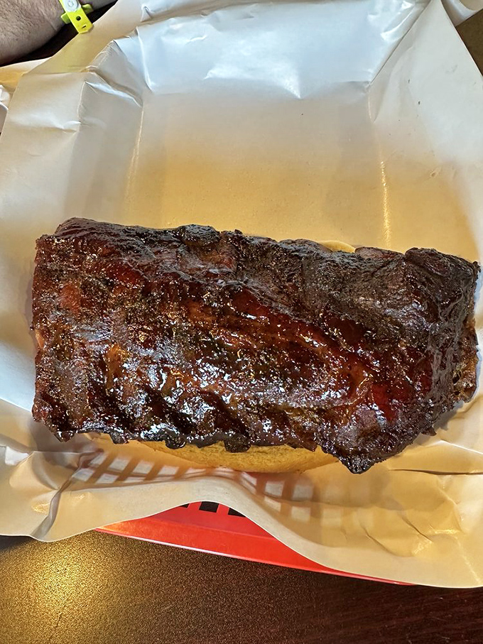 These ribs have the kind of bark that makes tree bark jealous. The glistening surface tells stories of patient smoking and careful attention.