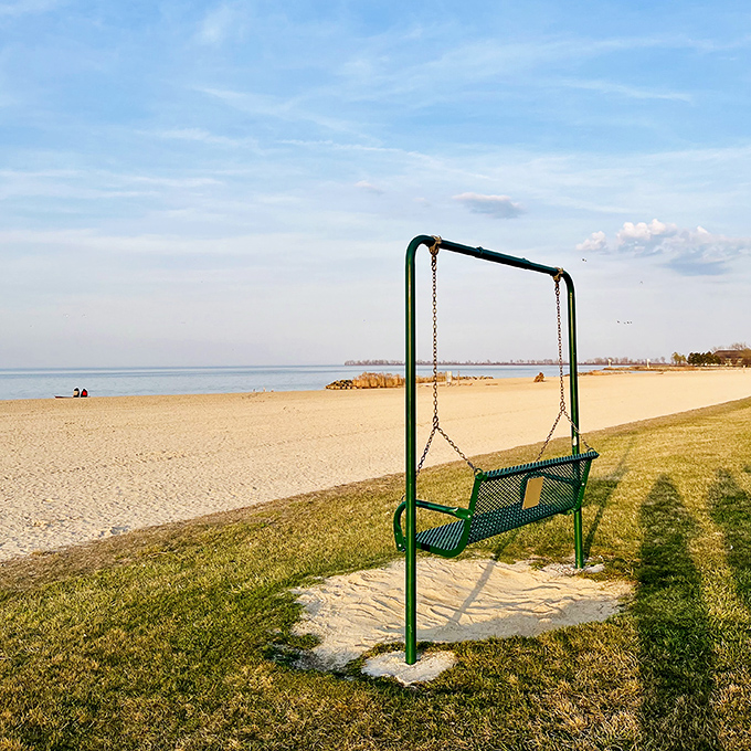 The swing with the million-dollar view. Take a seat, breathe in that fresh lake air, and remember what vacation is supposed to feel like.