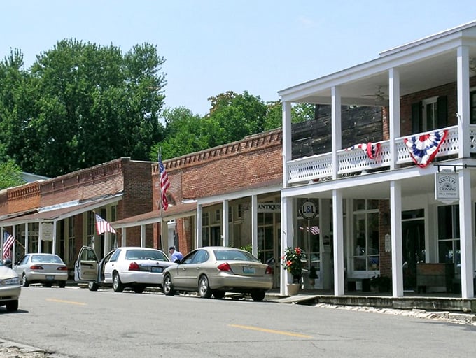 Arrow Rock's main street hasn't changed much since wagon trains passed through. The buildings look like they're patiently waiting for their next adventure.