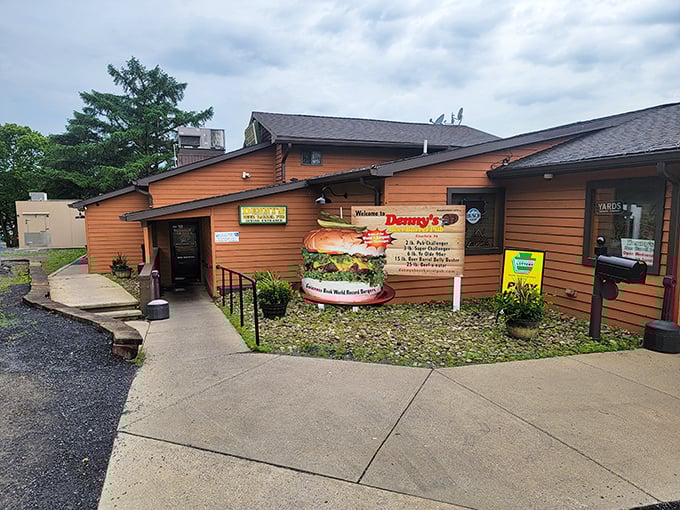 Denny's rustic wooden exterior looks like a cabin that specializes in burger bliss rather than pancake stacks.