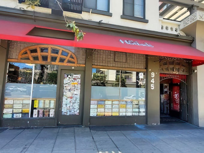 Hodad's storefront might look modest, but inside awaits burger nirvana that's been satisfying San Diego's surf crowd for generations.