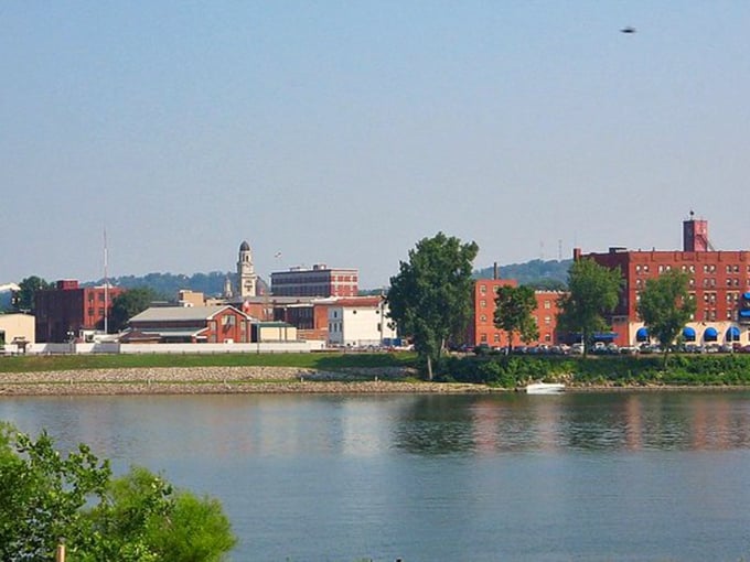 Marietta's riverside location offers stunning views where the Muskingum meets the Ohio River, a perfect spot for watching boats and sunsets.