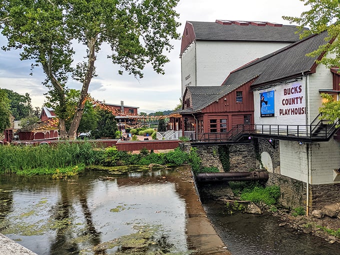 New Hope's historic buildings reflect centuries of stories, while the autumn leaves add a splash of seasonal color to the scene.