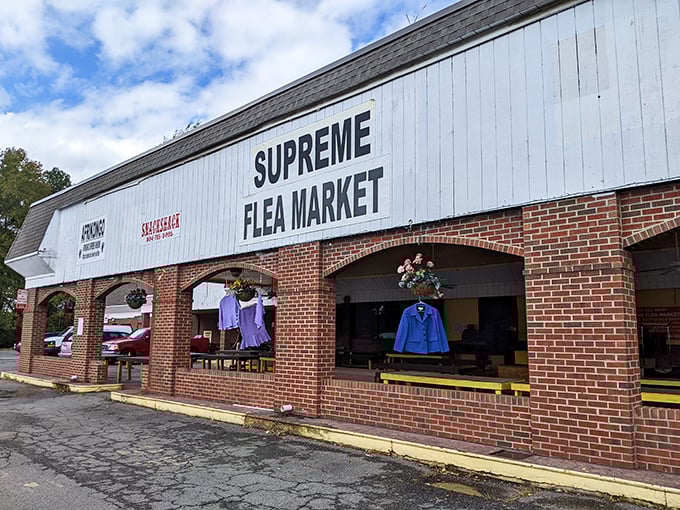 Supreme Flea Market's brick-and-mortar presence brings a touch of class to the treasure-hunting experience.