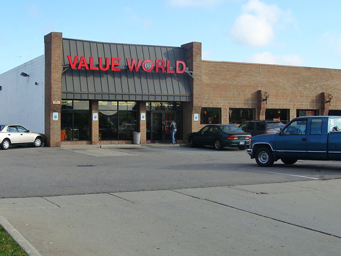 This Value World location's brick facade houses department-store-sized treasure hunting opportunities for savvy shoppers.