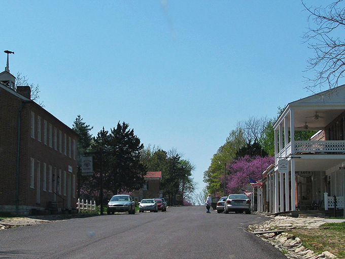 Those white porches in Arrow Rock aren't just pretty&mdash;they're front-row seats to history, where locals have watched the world change for centuries.