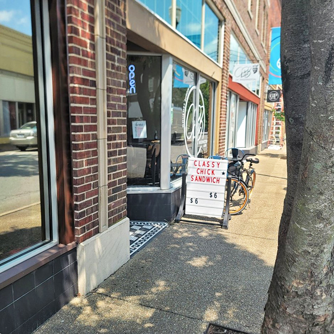 Simple sidewalk seating at Gourmet Burger Bistro invites you to people-watch while you burger-feast. Urban dining at its most satisfying.