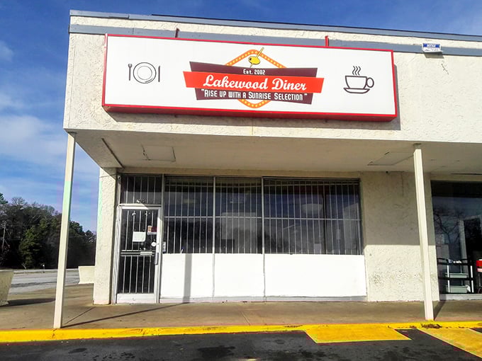 Simple sign, simple promise &ndash; "Rise up with a sunrise selection" is all you need to know about morning happiness.