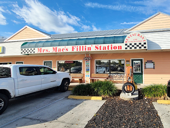 Mrs. Mac's looks like where NASCAR meets Sunday dinner, and everyone wins that race.