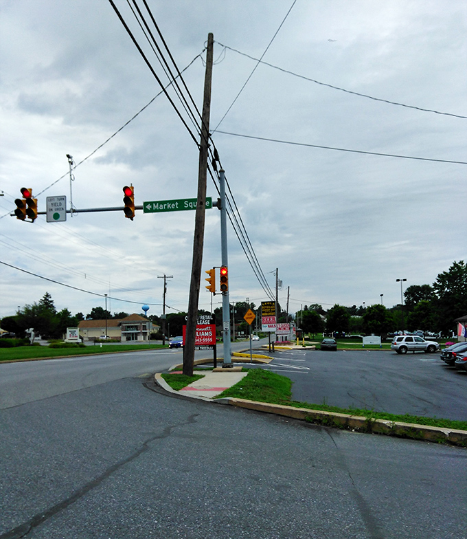 This idyllic countryside view makes every suburban lawn look like it's trying way too hard.