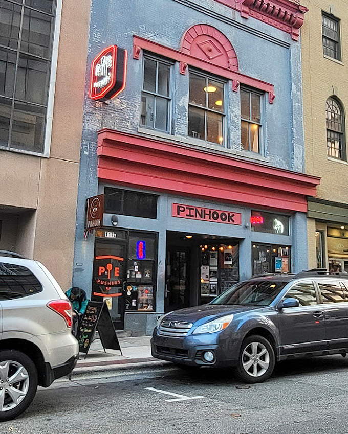 Downtown Durham's coolest pizza joint doesn't need fancy frills &ndash; just a blue building and serious pizza skills.