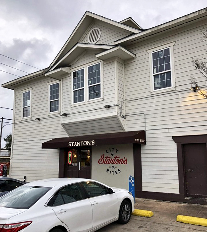 Rain or shine, Stanton's City Bites stands ready to serve. That modest awning shelters some of Houston's most devoted burger fans.