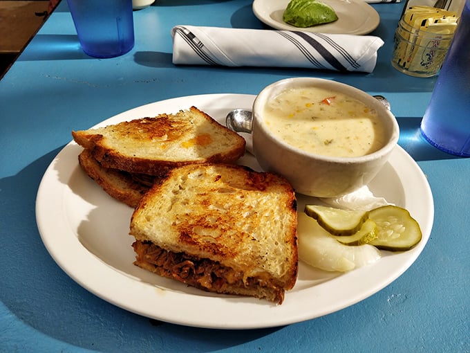 When brisket meets bread, magic happens in ways that would make barbecue purists nod with approval.