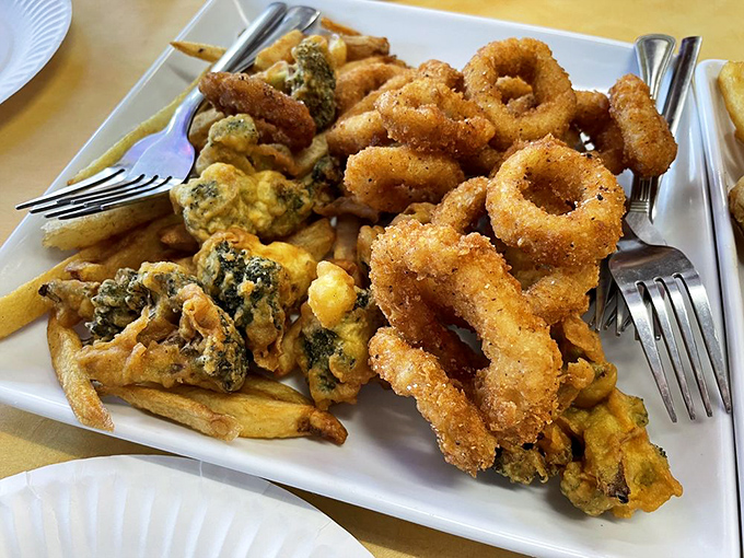 The vegetable kingdom gets the royal treatment. Crispy calamari rings and tempura-like broccoli prove vegetables can be decadently delicious too.