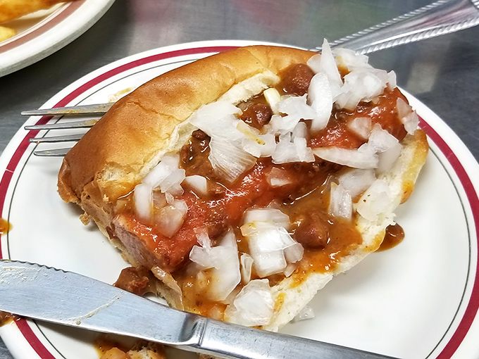 Detroit's answer to the eternal question: "What happens when chili, onions, and a hot dog have a beautiful reunion?" This happens.