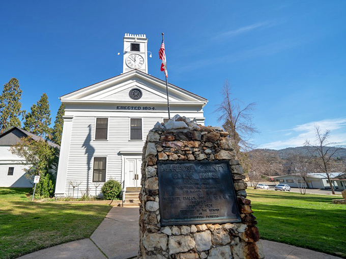 The historic Mariposa County Courthouse has been dispensing justice since 1854, making it California's oldest courthouse still conducting the people's business. 