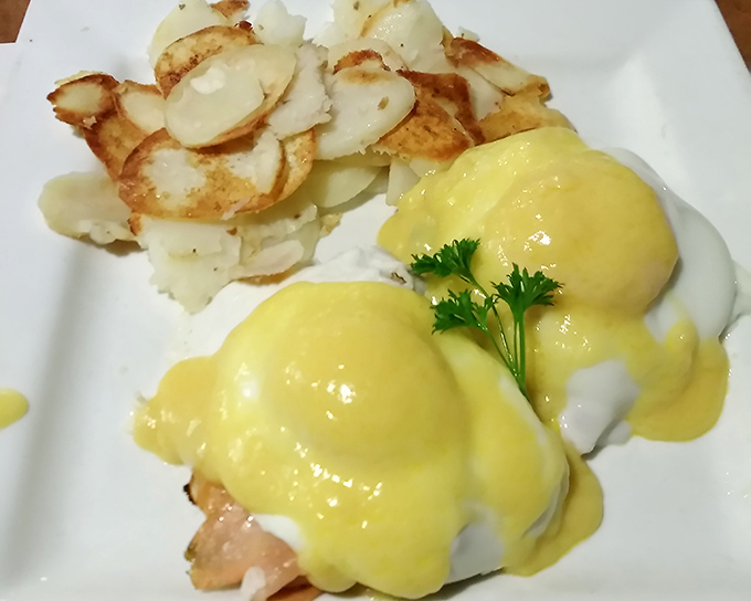 Benedict Arnold may have been a traitor, but these Eggs Benedict with crab remain loyal to the cause of breakfast perfection.