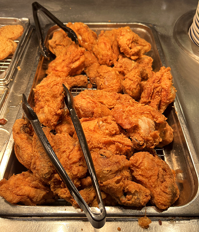 The holy grail of buffet dining: fried chicken with that perfect golden-brown crust that makes you want to high-five the chef.