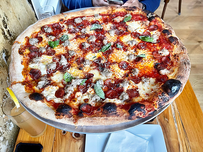 This isn't just a pizza &ndash; it's a masterpiece of balance where every ingredient plays its part in perfect harmony.