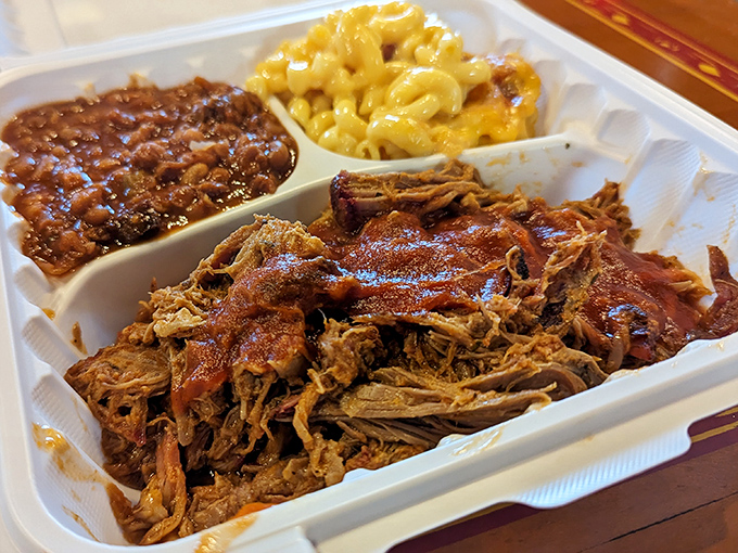 Pulled pork and sides that don't compete for attention &ndash; they form a harmonious BBQ symphony on your plate.