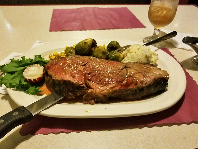 Prime rib so perfectly cooked it makes you want to stand up and slow clap. The sides are just showing off.