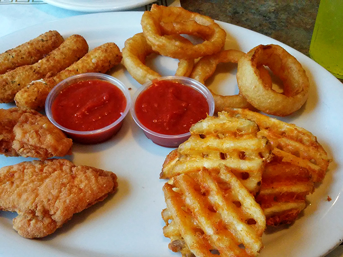 The sampler platter: for when your appetite has commitment issues. A little crunch, a little dip, and a whole lot of "why didn't I order two of these?"