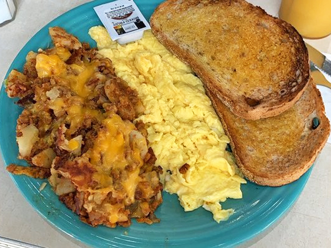 Fluffy scrambled eggs that prove some kitchen magicians still know how to work their morning magic.