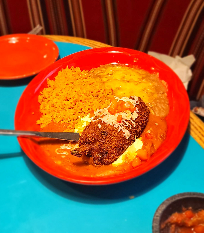 Chicken poblano that's more comforting than your favorite sitcom and twice as satisfying to consume. 