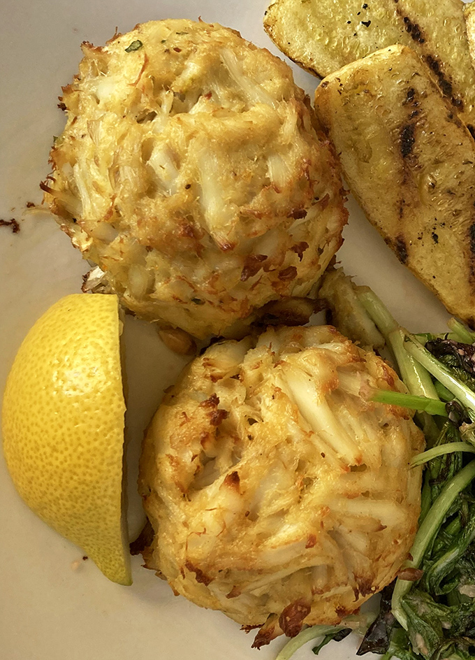 These crab cakes are what Maryland dreams about when it's feeling jealous&mdash;all jumbo lump, zero filler, and absolutely no apologies.