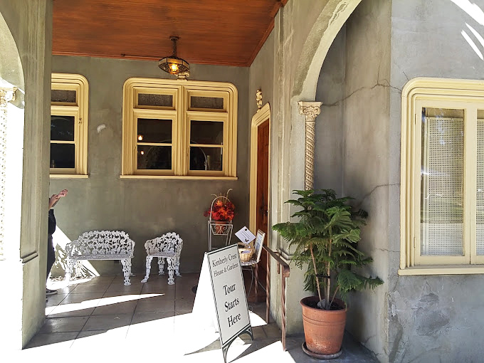 A lily pond fit for Monet himself reflects the mansion's grandeur. That water feature isn't just decorative—it's practically showing off!