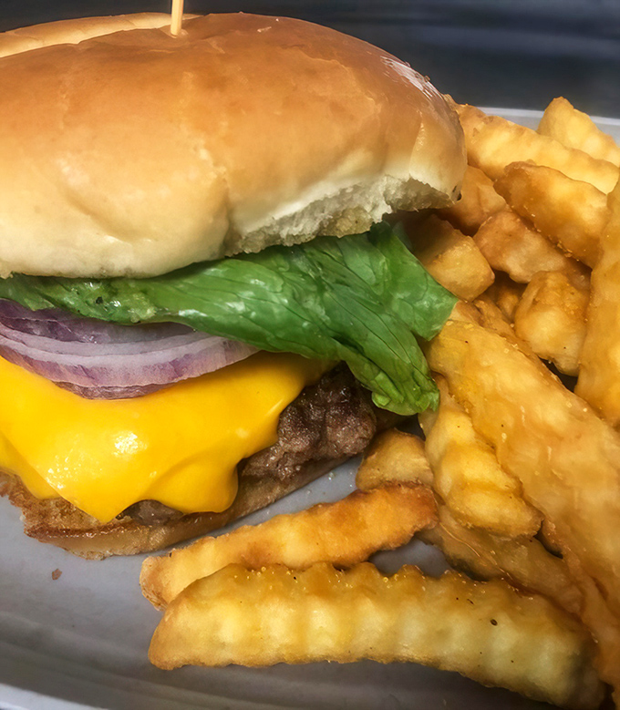 Sometimes even a BBQ joint needs to show off its burger game – mission accomplished.