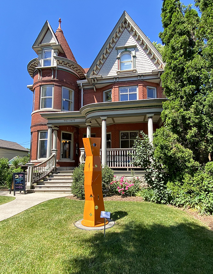 This Queen Anne Victorian with its distinctive turret doesn't just house art&mdash;it is art, a brick-and-mortar masterpiece from an era when homes had personality.
